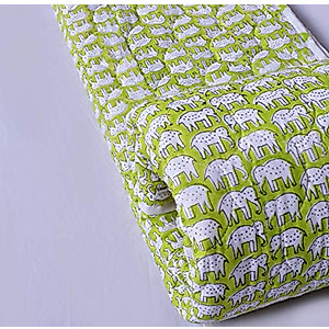 SHIRANYA Unisex Blanket - Animal Print Cotton Baby Quilt Soft Cot Comforter Crib Blanket for All Seasons - Parrot Green - 40"x50"