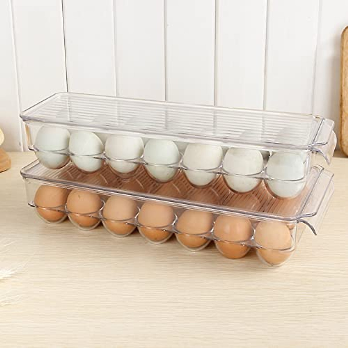 BELWAD 2 Pack Clear Food Grade PET Egg Holder with Lids & Handle,Large Capacity Stackable Fridge Egg Organizer Bin,Fits 14/21 Eggs,Transparent