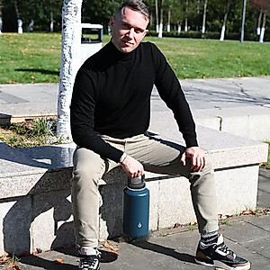 BJPKPK Half Gallon Water Bottle Insulated, with Handle, Dishwasher Safe 64oz, Leakproof BPA Free Water Jug, Large Stainless Steel Bottle for Sports, Navy Blue