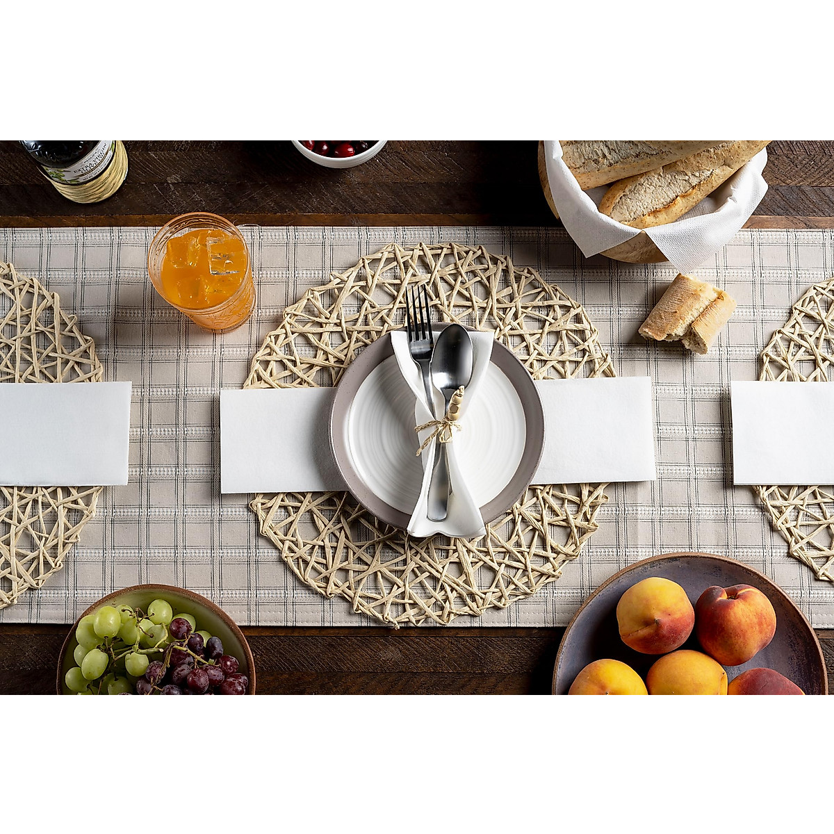 200 BloominGoods Disposable Bathroom Napkins | Single-Use Linen-Feel Guest Towels | Cloth-Like Hand Tissue Paper, White, 12" x 17" (Pack of 200)