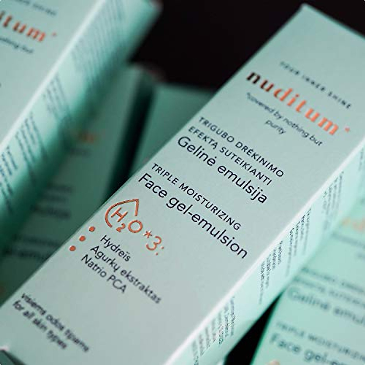 Manilla Triple Facial Moisturizing Lotion with Hydreïs, Cucumber Extract and PCA Sodium for All Skin Types, 1 Fl Oz I Emulsion Moisturizer, Face Hydrating Moisturizer, Suitable for Vegans