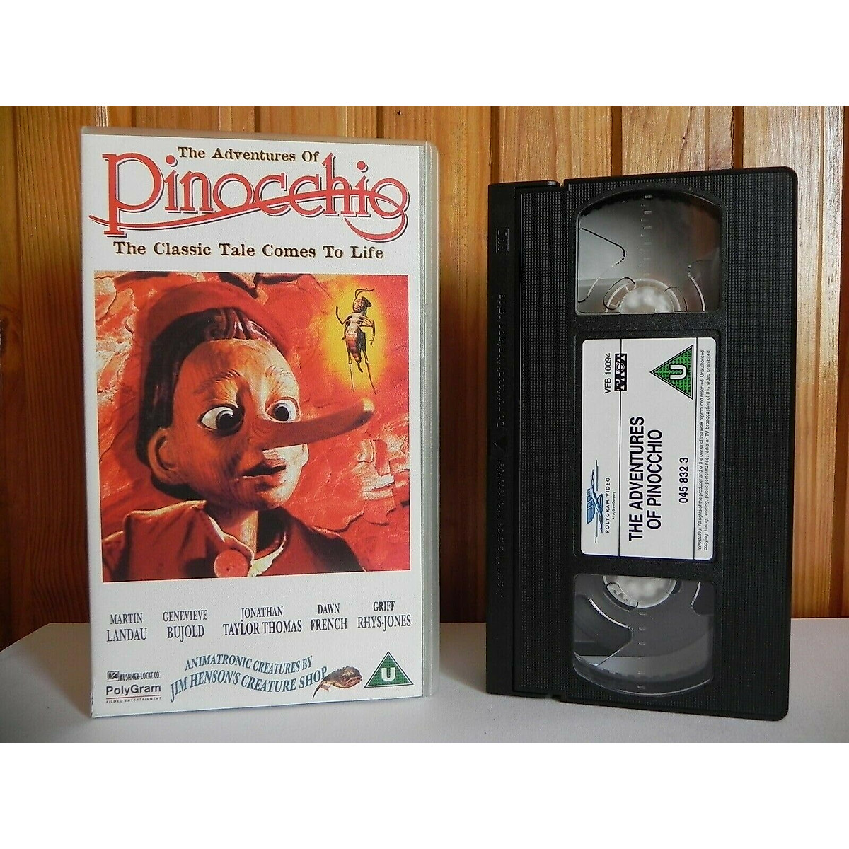 Adventures of Pinocchio [VHS]