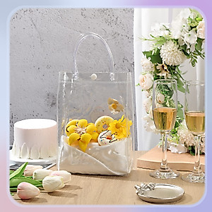 Clear PVC Gift Bags with Handles Reusable Plastic Wrap Tote Bags Transparent Shopping Bags for Christmas Party Favors Weddings Merchandise Retail Small Business, 9 x 6.7 x 2.6 Inches(100 Pieces)