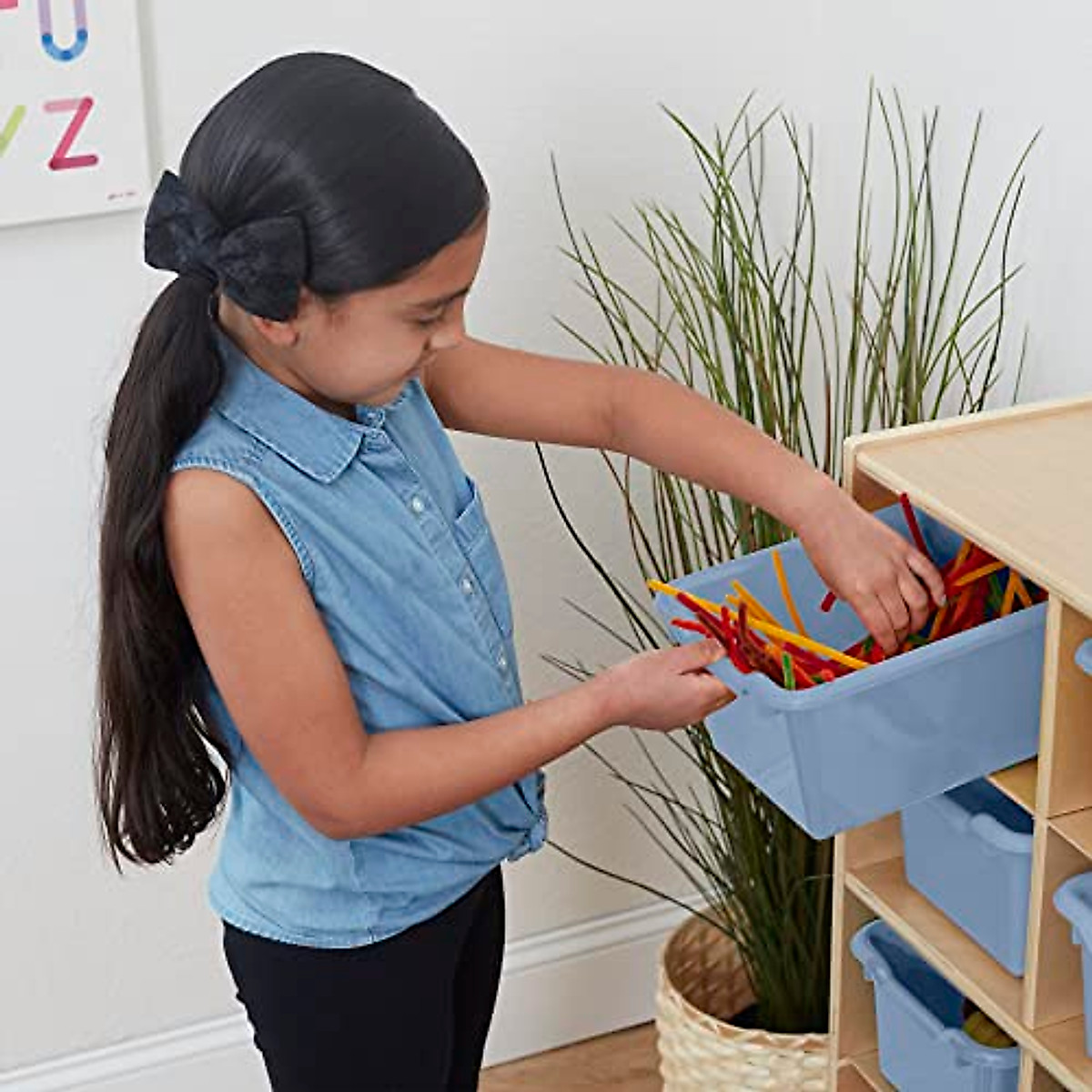 ECR4Kids Scoop Front Storage Bin, Multipurpose Organization, Powder Blue, 30-Piece