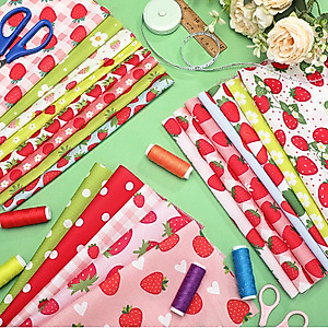 20 Pcs 10''x10'' Strawberry Fabric Strawberry Fabric Squares Quilting Cotton Fabric Bundle for DIY Sewing Fabric Precuts Quilt Squares Multi Color Printed Patchwork Supplies for Quilting Patchwork