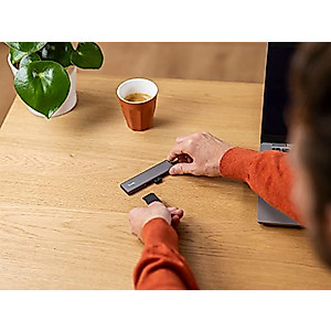 Trust 24191 Halyx Fast USB-C Hub and Card Reader, 3 Extra Ports, 5Gbps with USB 3.2 Gen 1, SD and Micro-SD Card Reader 104 MB/s, (Micro) SD, SDHC and SDXC up to 2 TB