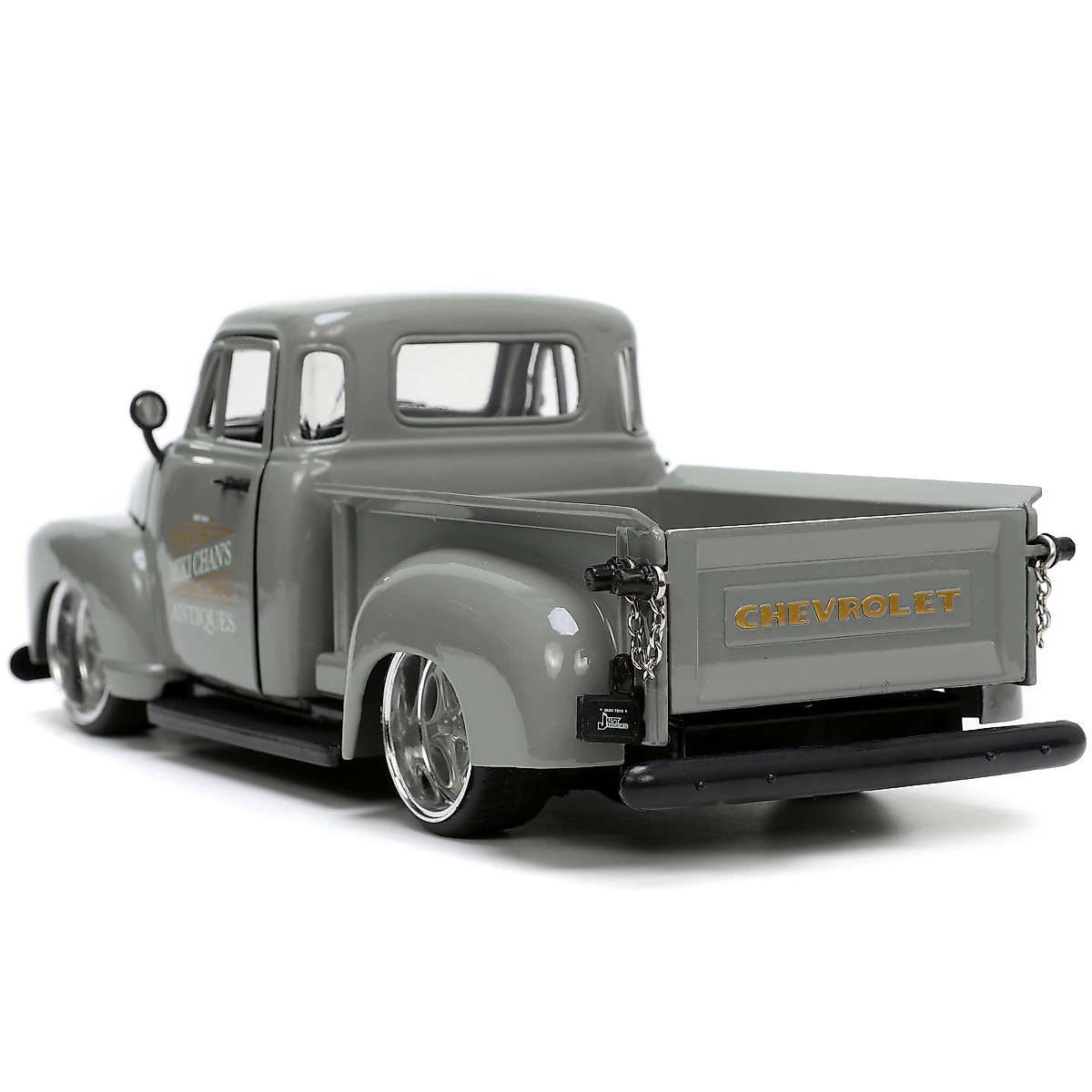 Jada Toys Just Trucks 1:24 1953 Chevy Pickup Die-cast Car Gray with Tire Rack, Toys for Kids and Adults