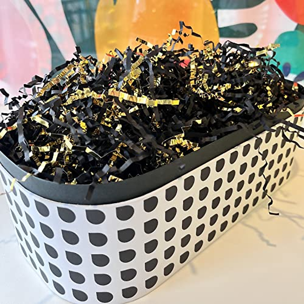 Crinkle Cut Paper Shred Filler (1/2 LB) for Valentine's Day Gifts Craft DIY's Packaging, Black & Gold Shredded paper for Gift Box, Wrapping & Basket Filling for Christmas, Halloween & Wedding Decorations (Black & Gold）