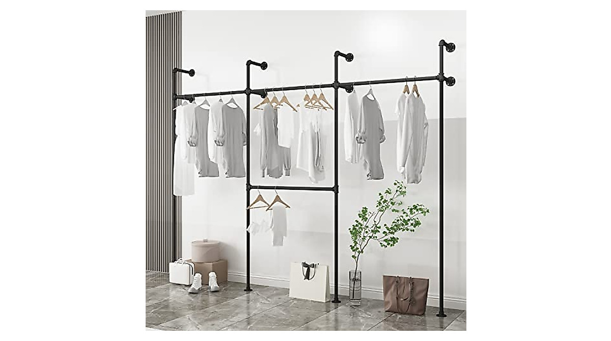 Industrial Pipe Clothing Rack - Modern & Versatile Design