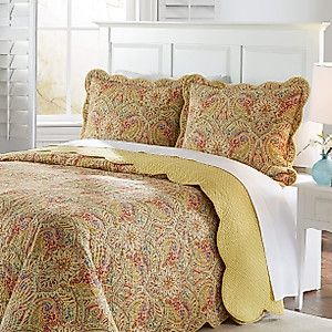 Waverly Swept Away Modern Farmhouse Paisley 3-Piece Reversible Quilt Bedding Bedspread Set, King, Berry