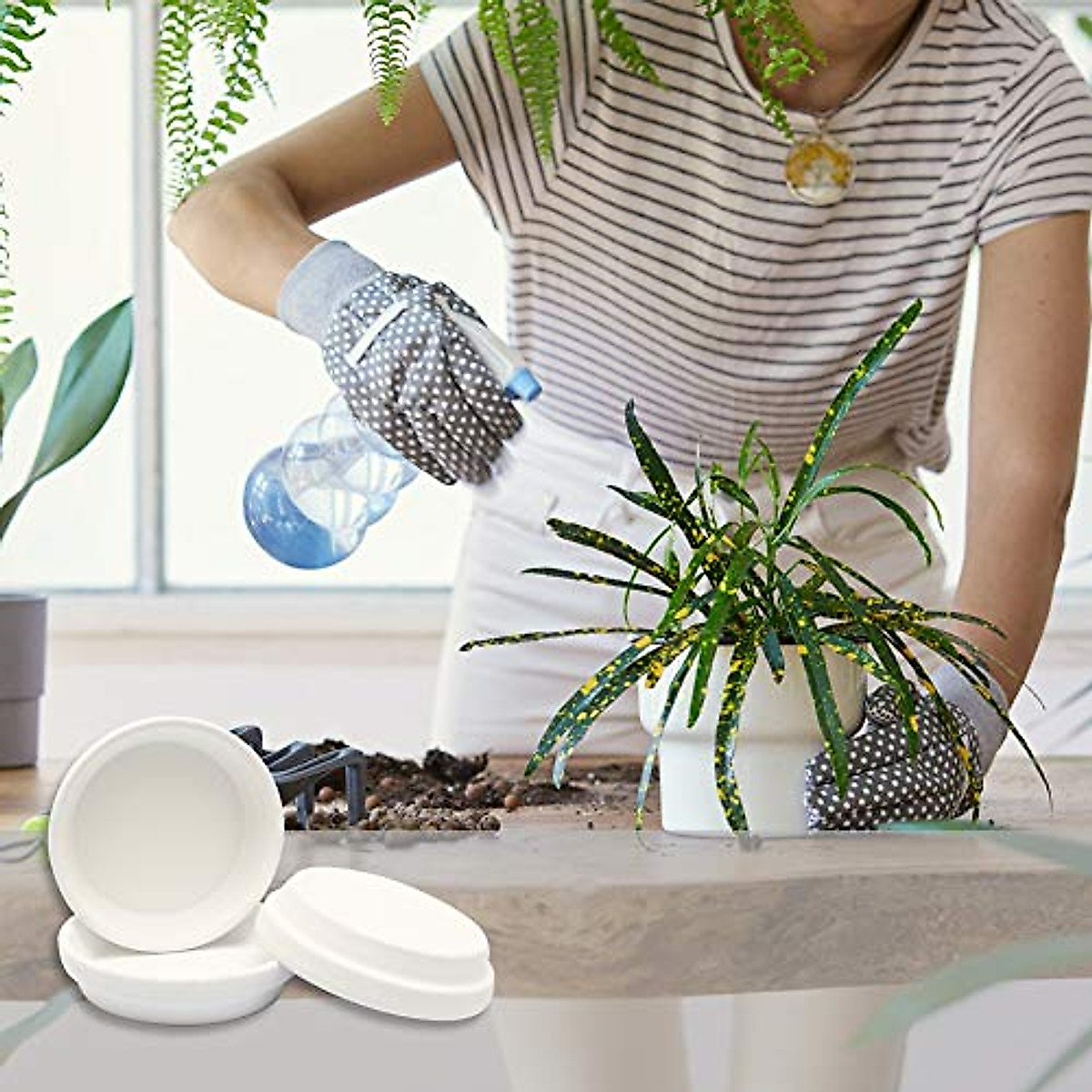 24pcs Terra Cotta Saucer, 3.2-inch Small Mini Clay Pots Tray, Suitable for 3inch, 2.5inch, 2inch Succulents Nursery Pots(White)