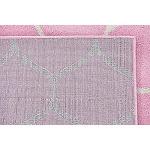 Unique Loom Trellis Frieze Collection Area Rug - Rounded (5' 1" x 8', Light Pink/ Ivory)