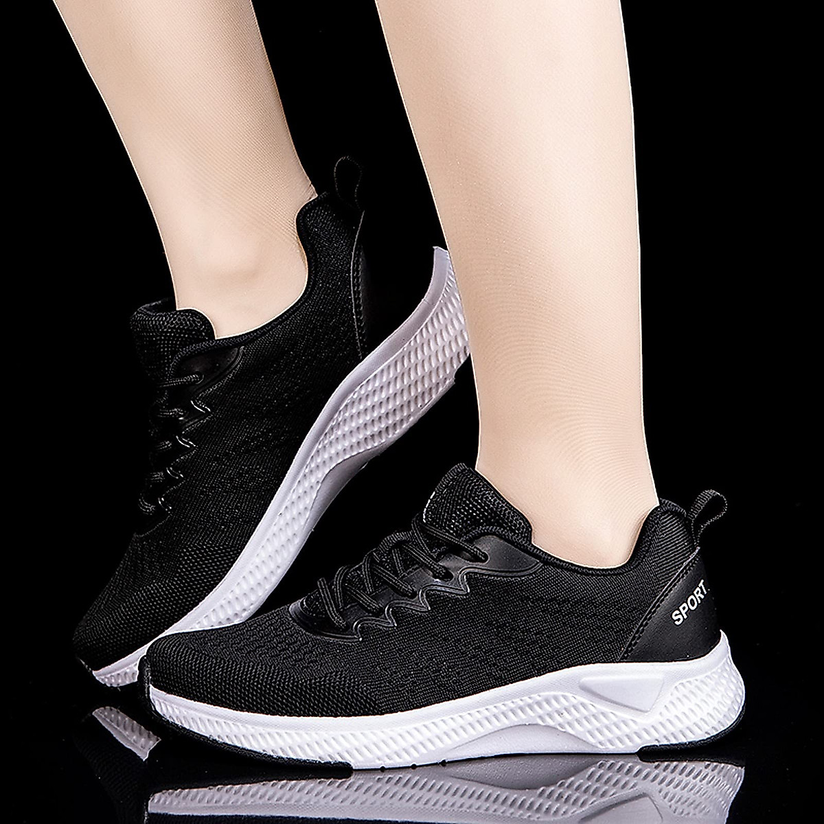 Womens Sneakers Durable Non Slip Sneakers Casual Breathable Round Toe Tennis Shoes Fashion Wide Fitting Sneakers Loafers Ladies Lightweight Soft Sole Running Hiking Jogging Shoes Black