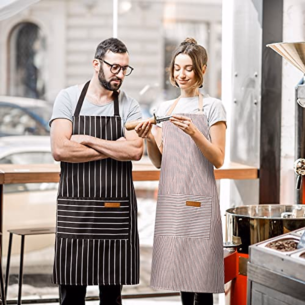 BeLuyi 2 Pack Adjustable Bib Apron with 2 Pockets Chef Cooking Kitchen Restaurant Aprons for Women Men (Black/Brown Stripes)