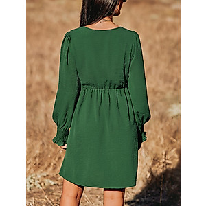 CUPSHE Women's Mini Dress Smocked V Neck Long Sleeve Empire Waist Casual A Line Green Dress