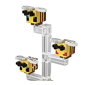 Mattel Minecraft Bees Action Figure, 3.25-in, with 1 Build-a-Portal Piece & 1 Accessory, Building Toy Inspired by Video Game, Collectible Gift for Fans & Kids Ages 6 Years & Older