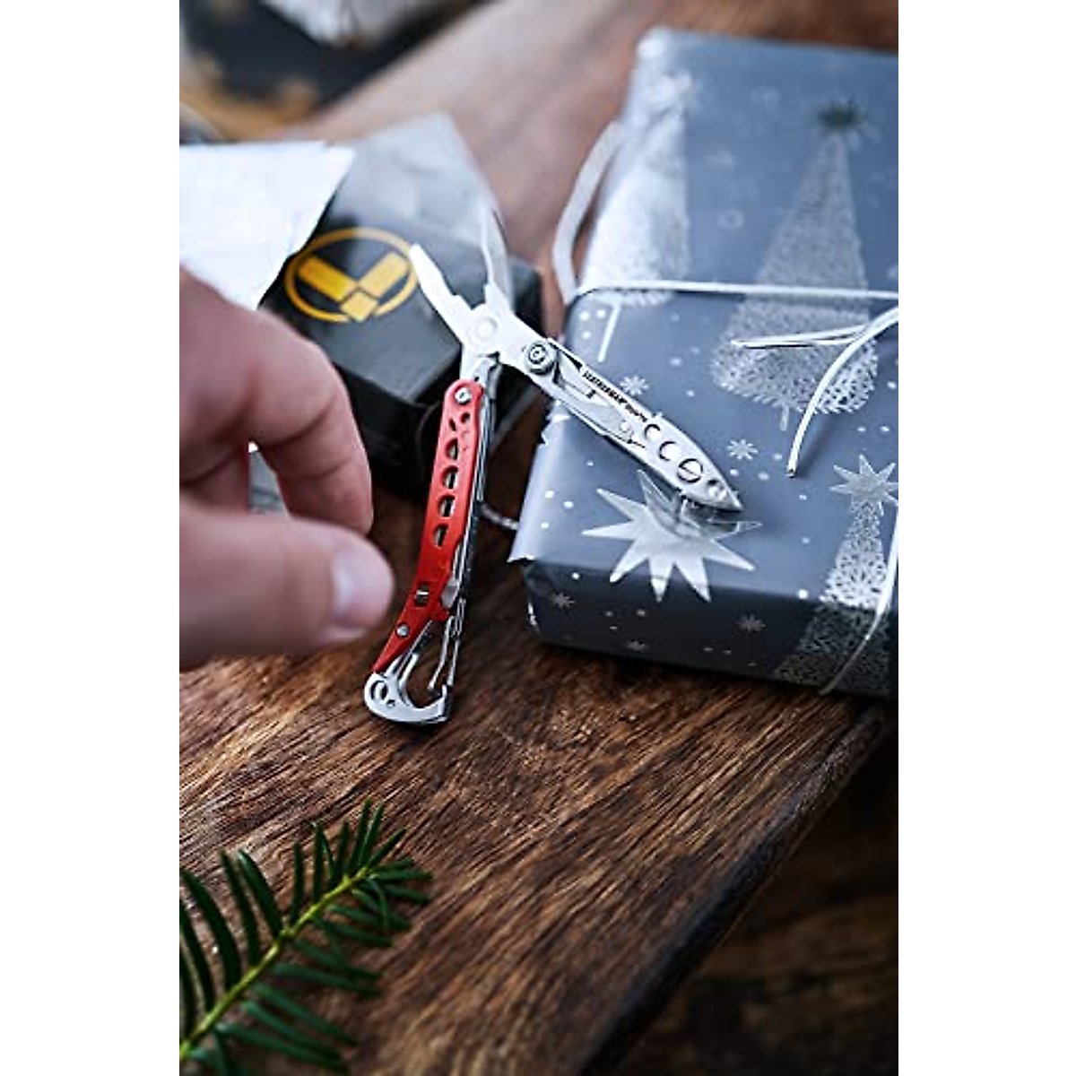 LEATHERMAN, Style PS Keychain Multitool with Spring-Action Scissors and Grooming Tools, Built in the USA, Black