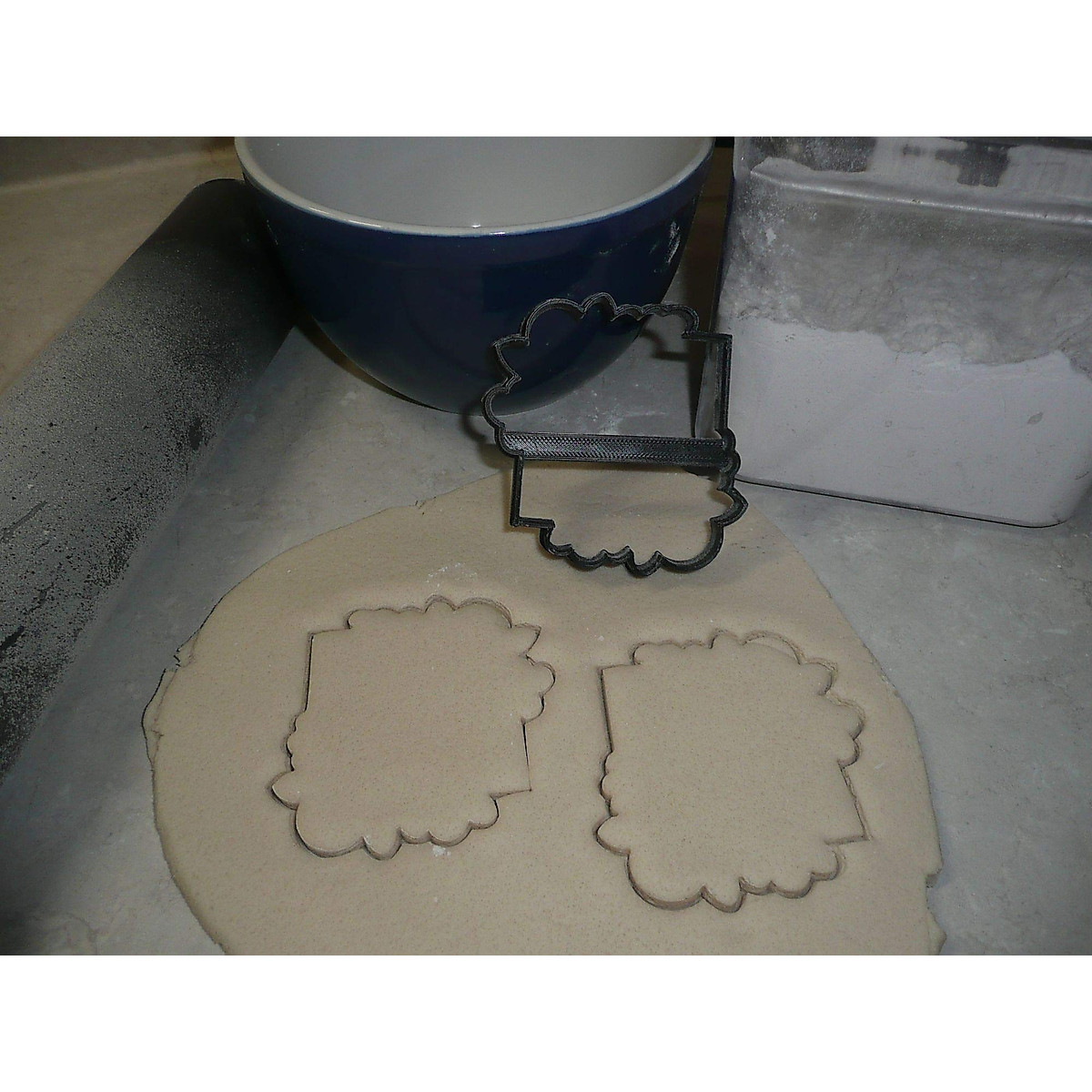 FLORAL SQUARE FRAME OUTLINE FLOWER EDGE COOKIE CUTTER MADE IN USA PR3225