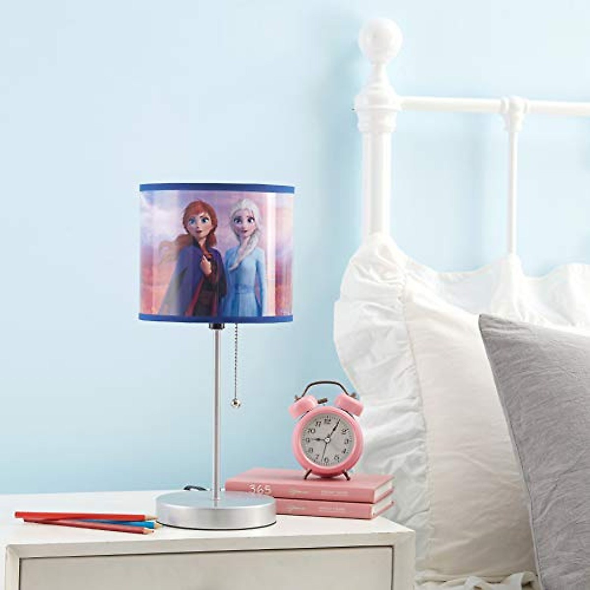 Frozen 2 Stick Table Kids Lamp with Pull Chain, Metal, Themed Printed Decorative Shade
