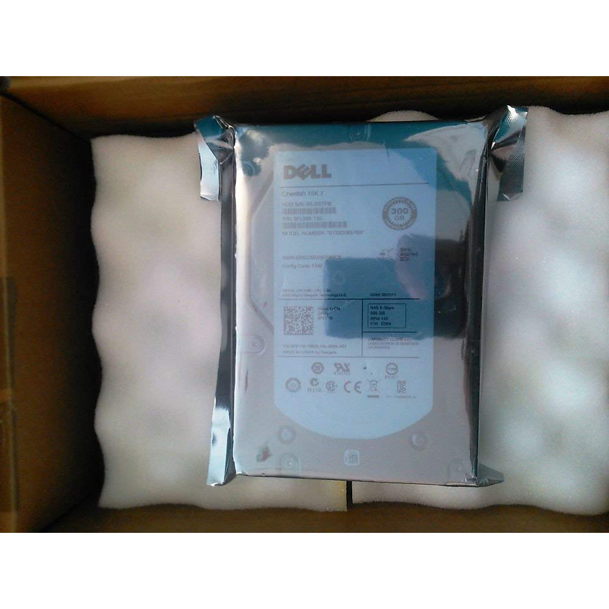 0F617N Dell - 300GB 15K SAS 3.5in HD (Renewed)