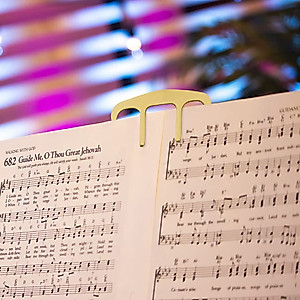 Pacrigo 4Pcs Music Book Clip Piano Book Holder Book Open Holder for Sheet Music Clip Guitar Learning Tools Sheet Music Accessories