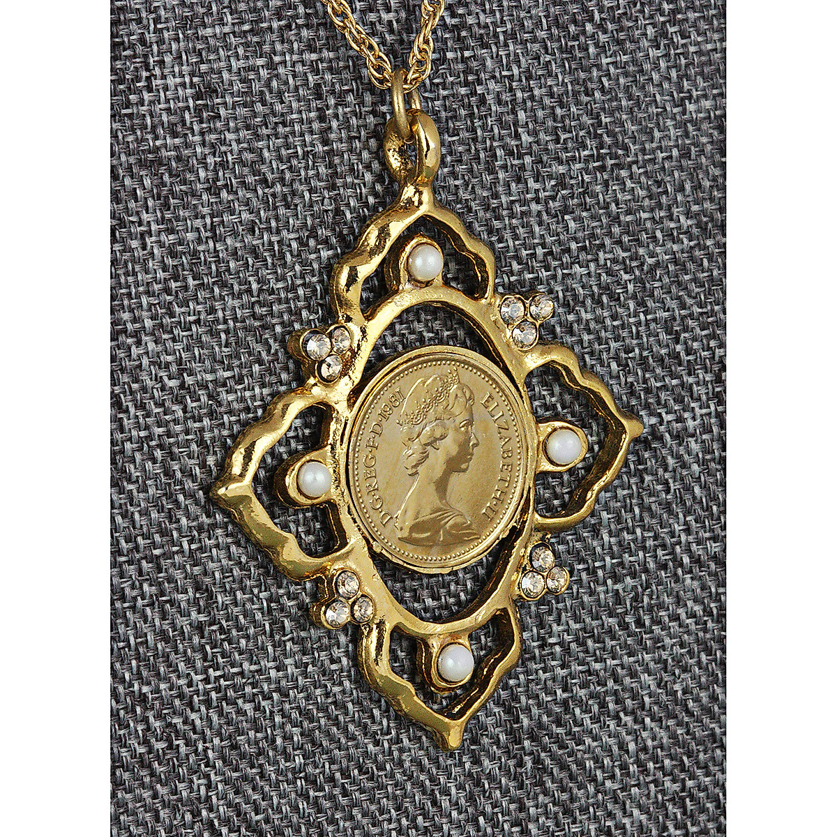 American Coin Treasures Pendant Necklace with Queen Elizabeth II 1/2 New Penny Great Britain Coin | Victorian Style Goldtone | 21 Inch Rope Chain with Lobster Claw Clasp | Certificate of Authenticity
