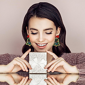 Hying Christmas Earrings Set for Women, Christmas Trees Beaded Dangle Earrings Xmas Pendant Earring Winter Holiday Fashion Jewelry Gift Earrings for Christmas Jewelry Gift Party Favors