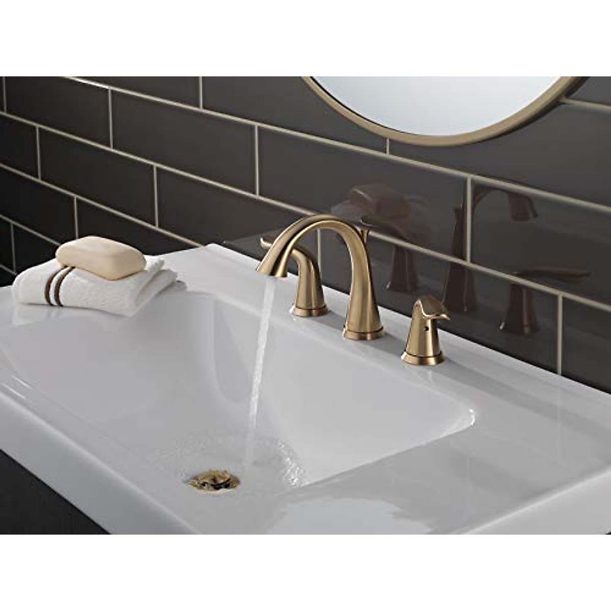 Delta Faucet Lahara Widespread Bathroom Faucet 3 Hole, Gold Bathroom Faucet, Diamond Seal Technology, Metal Drain Assembly, Champagne Bronze 3538-CZMPU-DST