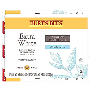 Burt's Bees Extra White Toothpaste, Fluoride Toothpaste, Natural Flavor, Mountain Mint, 4.7 oz, Pack of 3