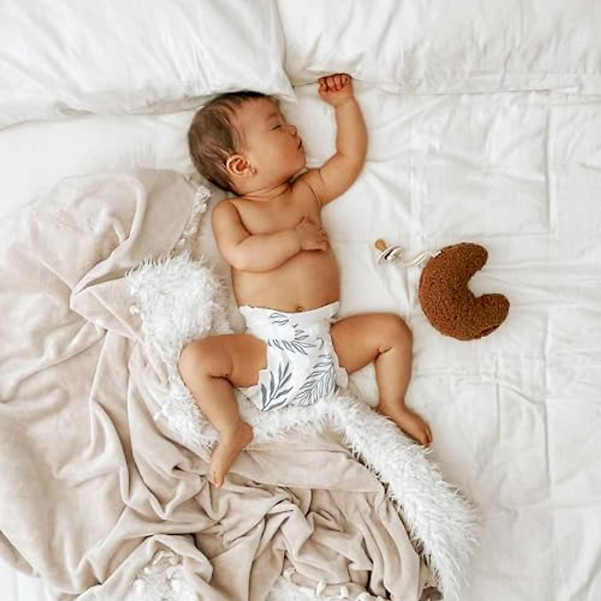 PARASOL Clear+Dry Disposable Diapers | RashShield Protection, Leakproof Design, Hypoallergenic Diaper Set | Size 5 (26+ lbs.) 48 Count