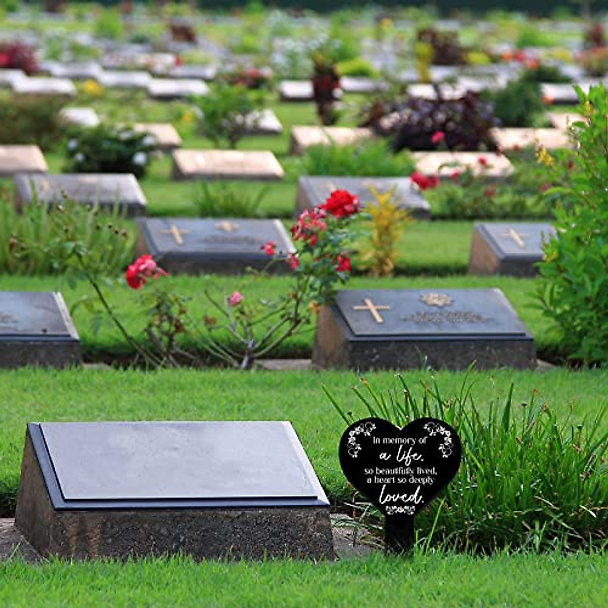 Memorial Grave Markers Heart Memorial Stake Sympathy Grave Plaque Stake Cemetery Garden Stake Memorial Acrylic Grave Stake Waterproof Memorial Plaque Garden Grave Decoration for Cemetery Outdoors Yard