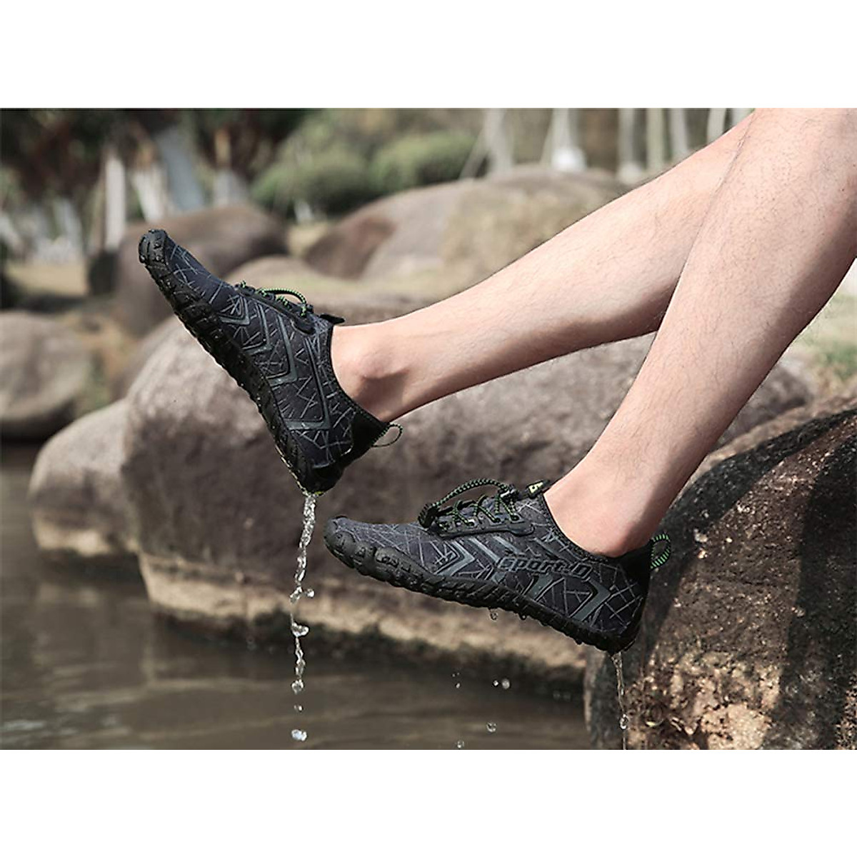 UBFEN Water Shoes for Men and Women Quick Dry Outdoor Beach Aqua Hiking Sneakers