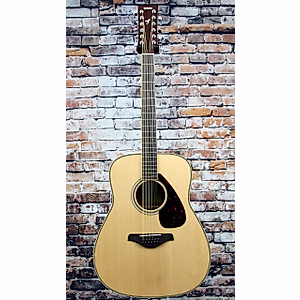 Yamaha FG820 12-String Acoustic Guitar and Yamaha AG1-HC Hard Case Dreadnought Acoustic Guitar Case