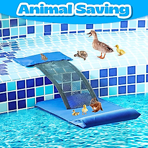 Weewooday Swimming Pool Net Leaf Liberate Hands Skimmer with Animal Saving Escape Ramp, Heavy Duty Pool Leaf Fine Mesh Cleaning Net Skimmer, Rescue Pool Critter Saver Floating Ramp (Light Blue)