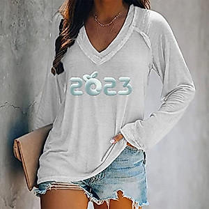 Womens Casual V-neck Long-sleeved Pullover Print Raglan Sleeve Ladies T-shirt Vintage New Years Eve Party Supplies 2023 White