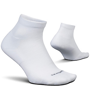 Feetures Therapeutic Cushion Quarter Sock (Small, White)