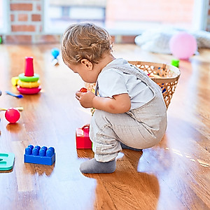 HYzgb Kids Socks with Grippers 5-6-7 Years Old 12 Pairs Non Slip Grips Cotton Crew Socks for Little Kids Boys 5T-6T-7T Birthday Gifts Seamless Black/White/Gray