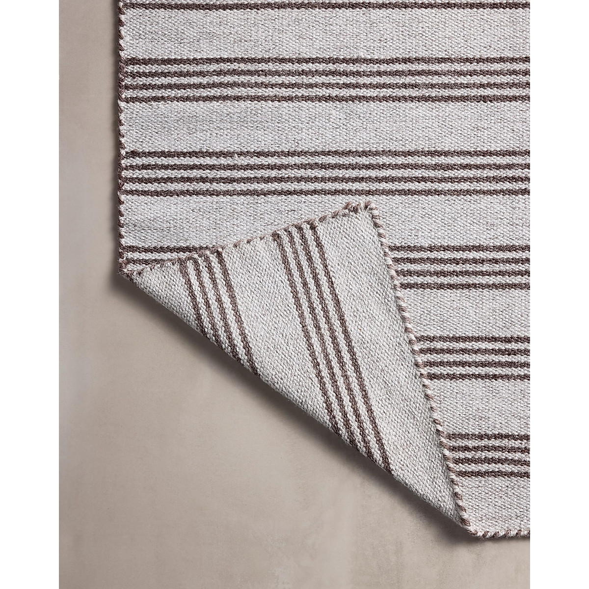 Loloi Magnolia Home by Joanna Gaines x Charlie Silver/Bark 5'-0" x 7'-6" Area Rug