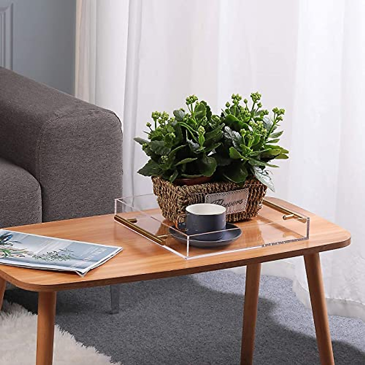 Lyellfe Acrylic Serving Tray with Gold Handles, 14 x 11 Inch Lucite Tray for Coffee Table, Spill-Proof Clear Food Serving Tray for Breakfast, Coffee, Cosmetic or Magazine