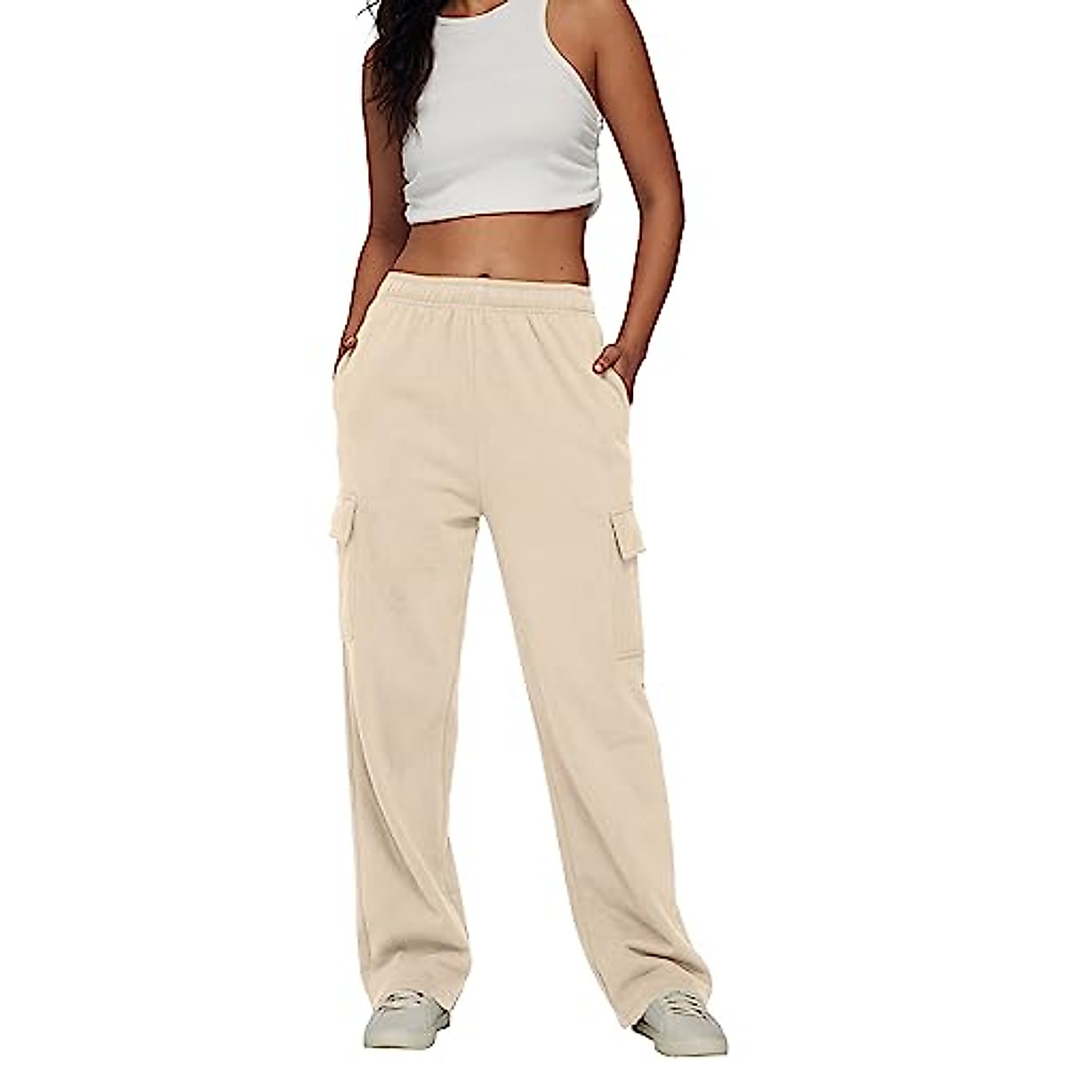 Womens Fleece Cargo Sweatpants Y2K Baggy Fleece Elastic Parachute Pants Fall Outfits Gym Lounge Trousers with Pockets Apricot