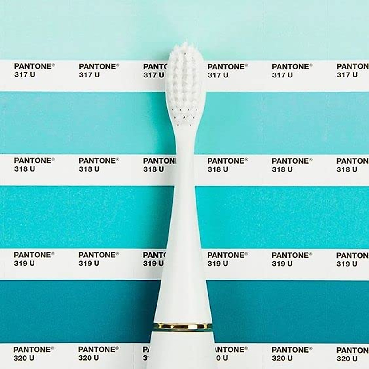 Apa Clean Sonic Toothbrush in Pure White | Timed Interval Brushing | Three Modes | Long-Life Battery | Includes 2 Brush Heads