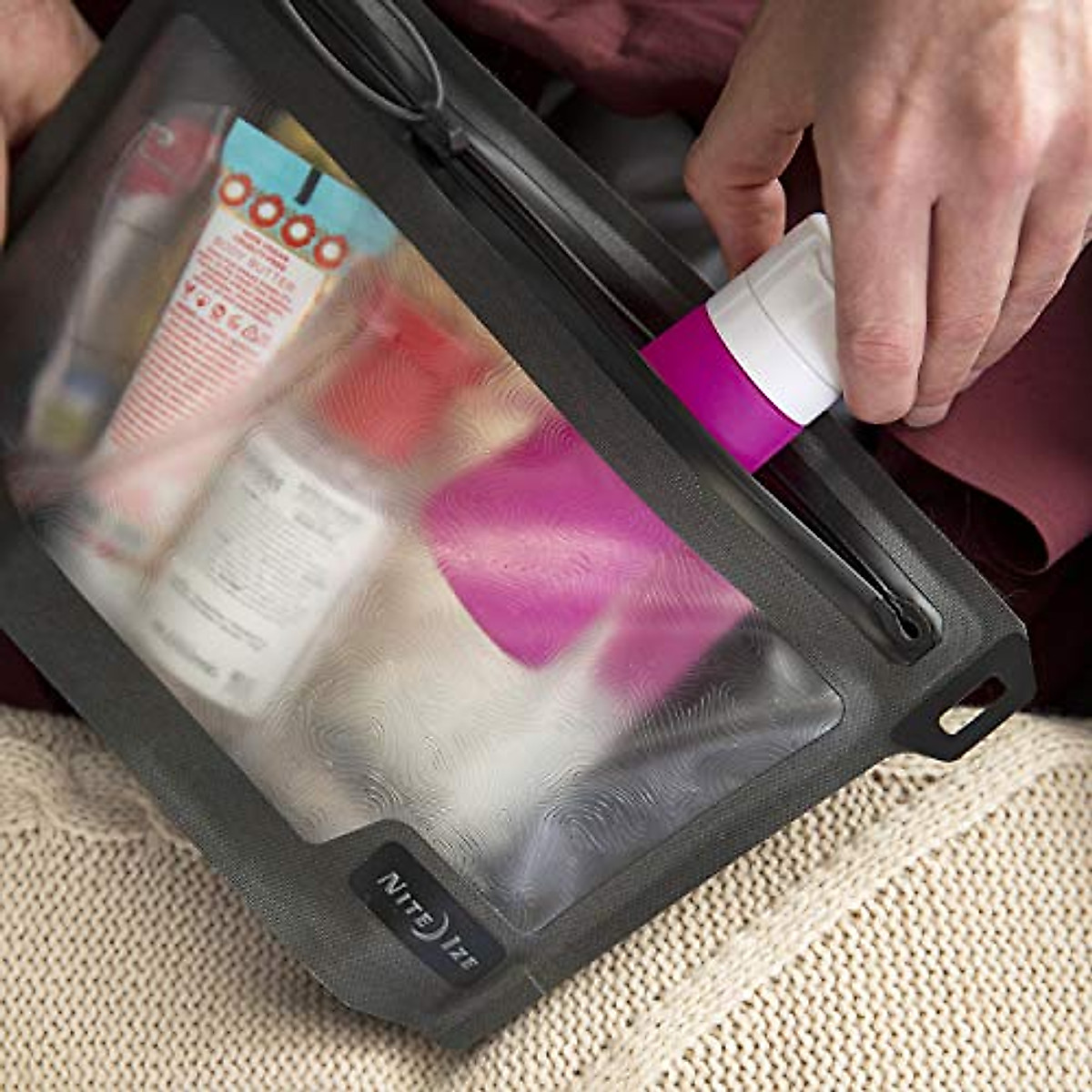 Nite Ize Runoff Waterproof 3-1-1 Pouch, Black