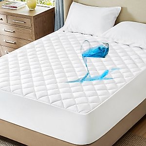 Bedsure King Mattress Protector, Quilted Waterproof Mattress Pad with Deep Pocket up to 22 Inches, Soft Breathable Noiseless Bed Cover, Topper Bed King White for Home, Bedroom, Hotel - White