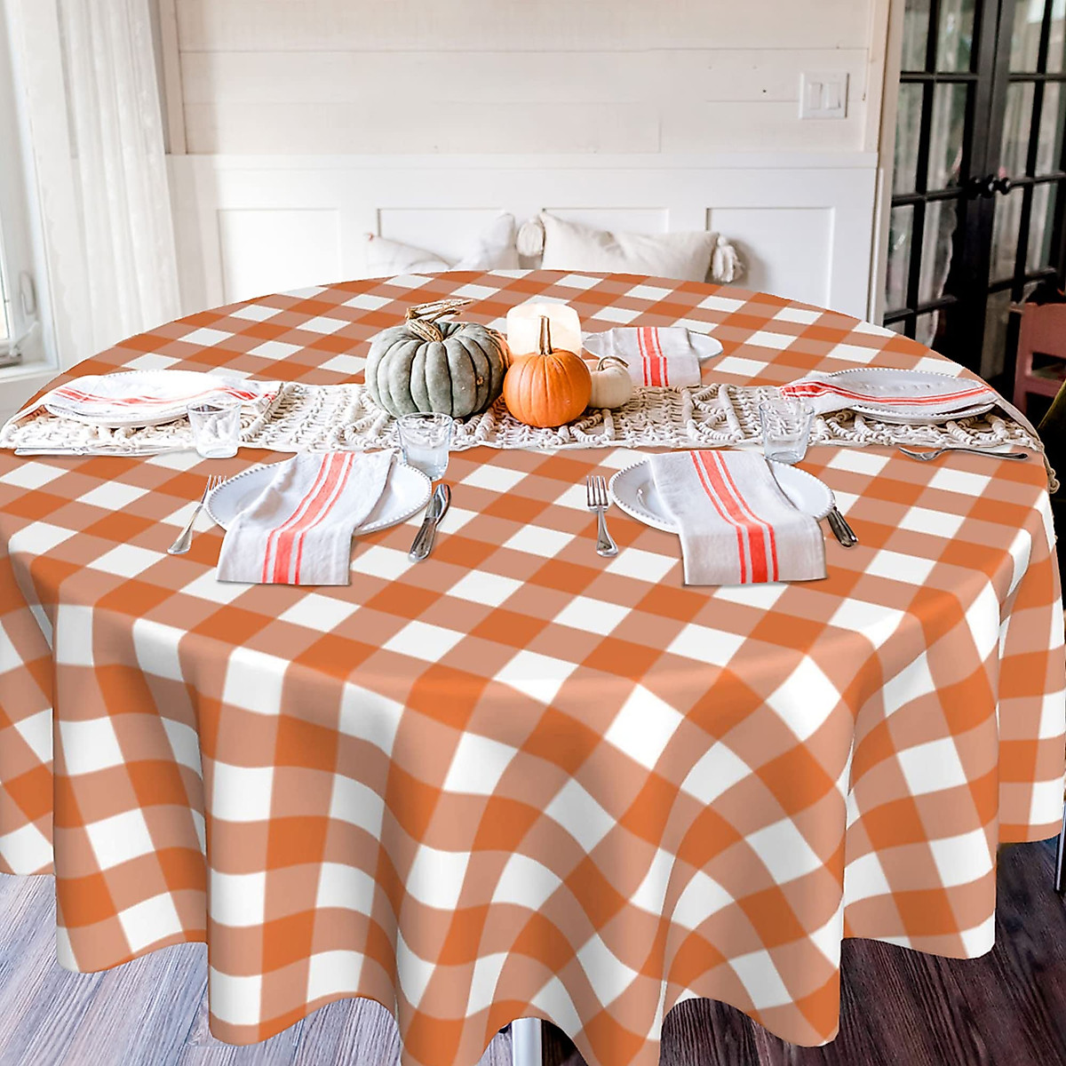 SuQKXCo Fall Round Tablecloth Orange White Autumn Buffalo Plaids Table Cloth 60 inch Thanksgiving Table Cloths Cover Mat Spill Proof Table Covers for Kitchen Party Dinner Tabletop Decoration