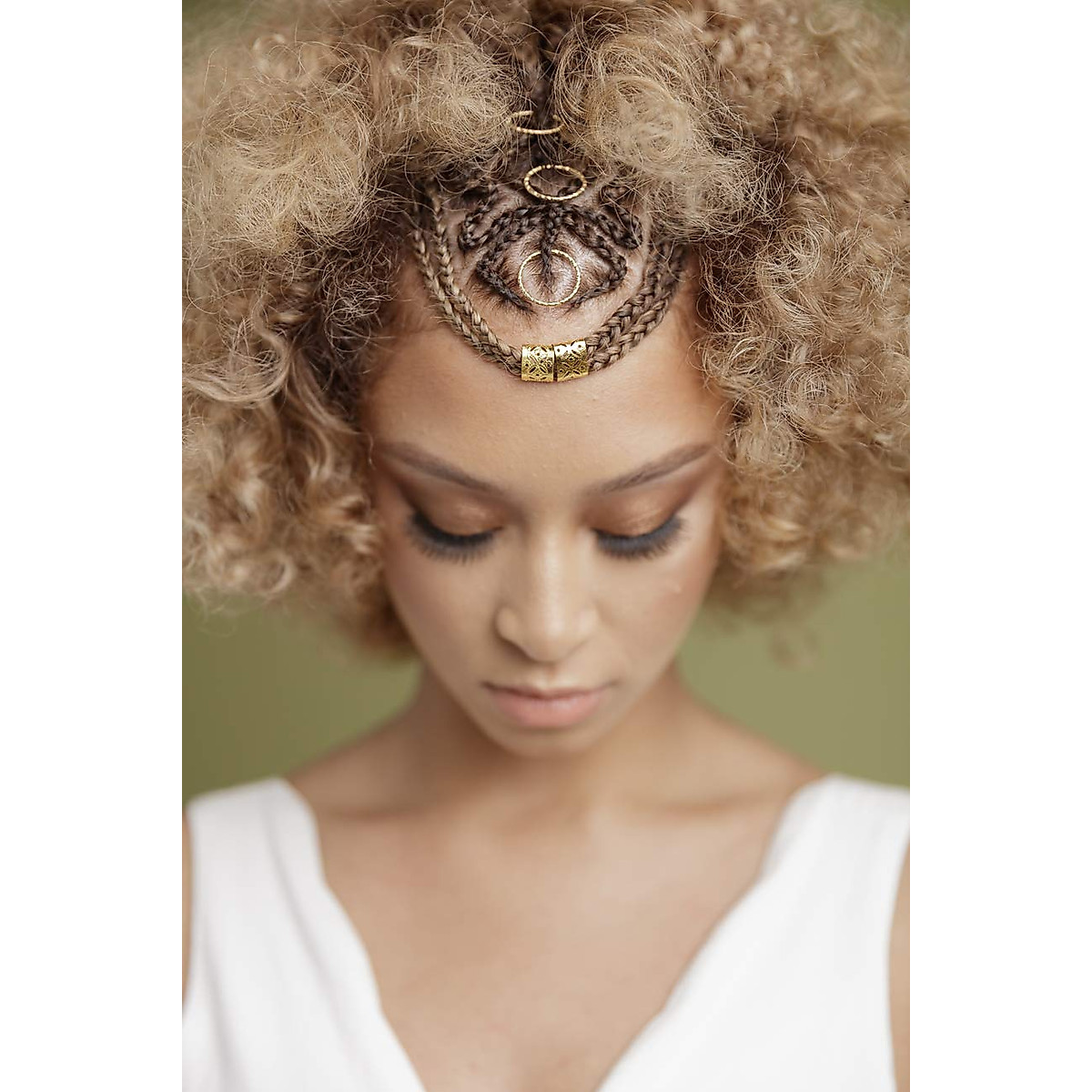 Dr. Miracle's Strong & Healthy Non Stripping Detox Shampoo. Contains Aloe Vera, Honey and Coconut Water to Combat Dryness, Shedding and Breakage to Support Healthy Hair and a Thriving Scalp. 12 oz.