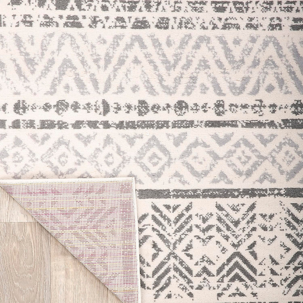 Rugshop Geometric Boho Perfect for high traffic areas of your Living Room,Bedroom,Home office,Kitchen Area Rug 5' x 7' Gray