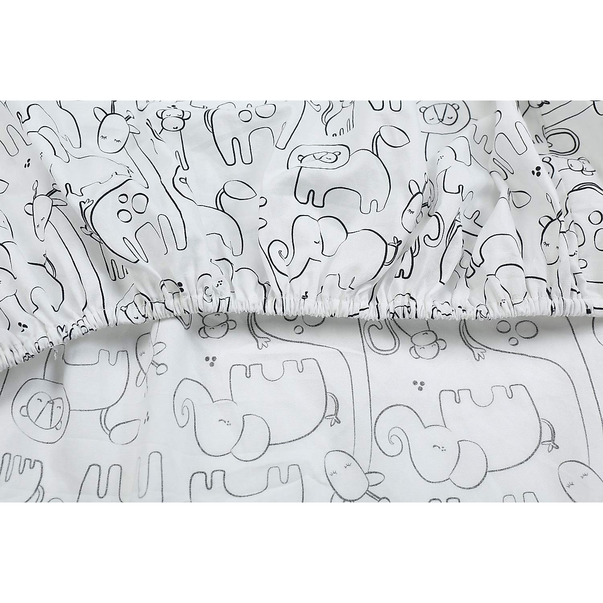 Silhoutte Jungle Print Cotton Crib Sheet