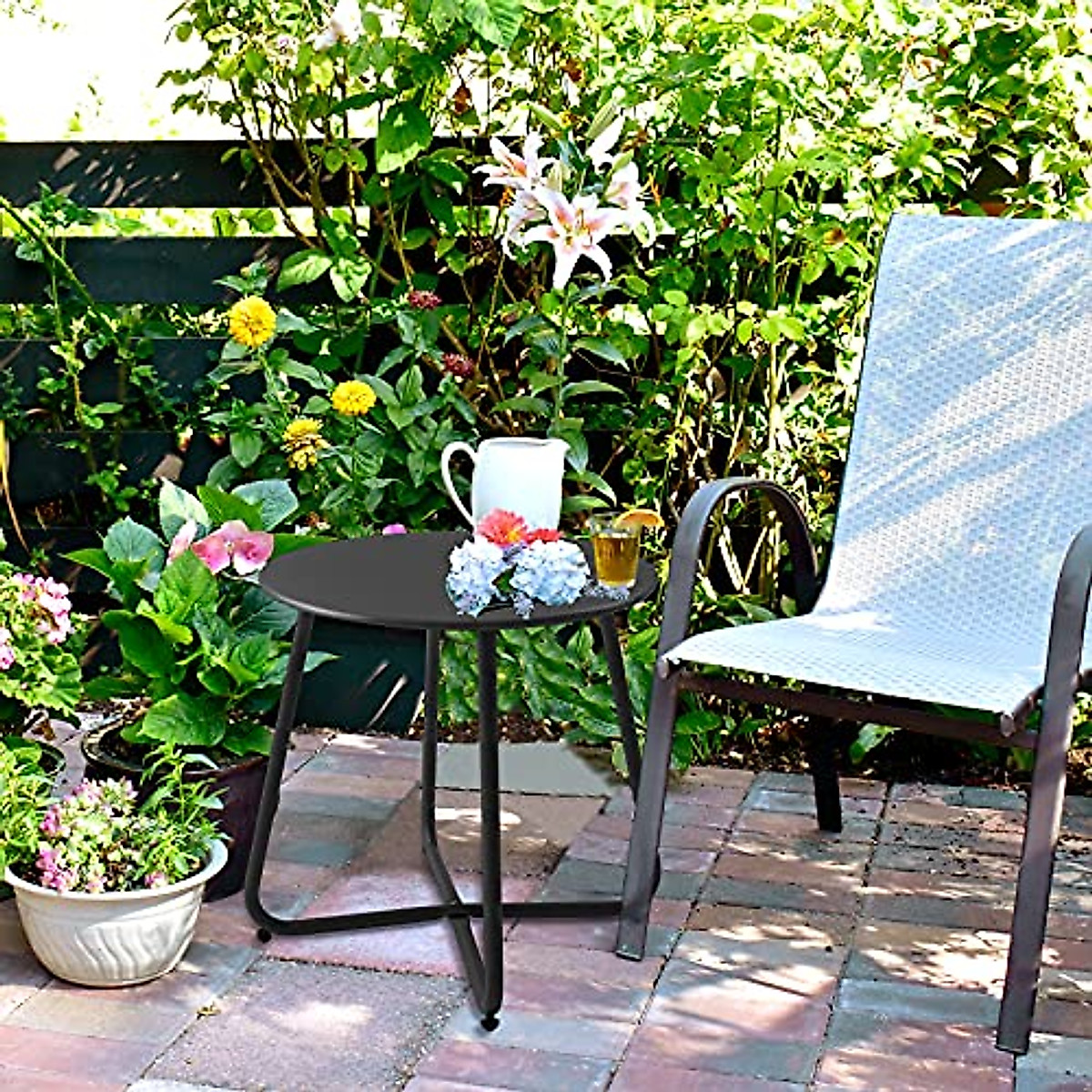 juserox Outdoor Table Small Patio Side Table, Round Metal Side Table, Weatherproof, Portable, Outdoor End Table for Garden, Balcony, Yard (Black)