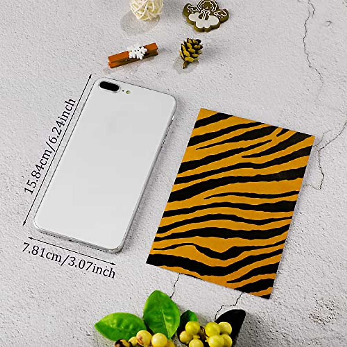 100 Pieces Jungle Animal Kraft Paper Bags Leopard Zebra Giraffe Print Paper bags Small flat plain Paper Treat Bags for Candy, Cookies, Merchandise, pens, Party Favors, 4 x 6 Inches