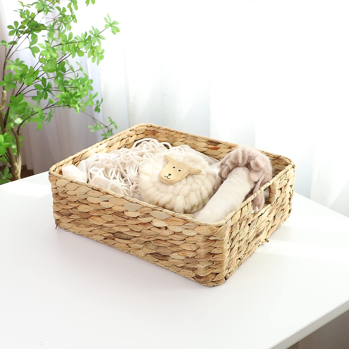 YAHUAN Water Hyacinth Storage Basket, Handwoven, 15.35L x 12W x 4.72H in, Brown